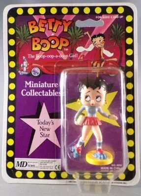 Betty Boop - MD Toys Miniature Collectables PVC Figure - Roller-Skating ...