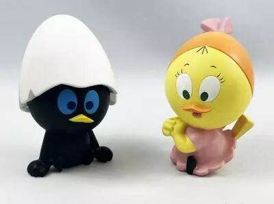 Calimero - Leblon-Delienne - 3.2inch Resin Statue- Calimero & Priscilla