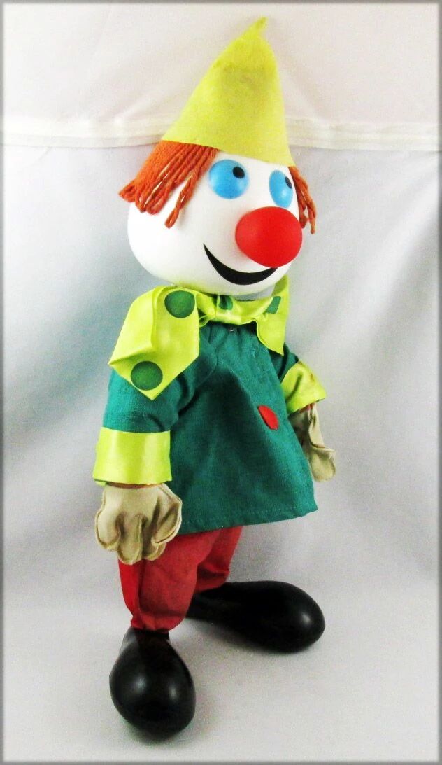 Kiri the Clown - Clodrey - Kiri 18" doll - ORTF 1967