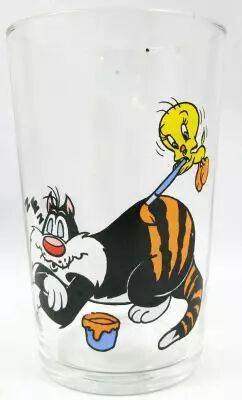 Looney Tunes - Amora Mustard Glass - Tweety & Sylvester : painting ...