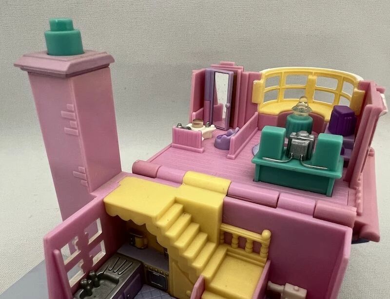 Polly Pocket - Bluebird Toys 1993 - Bay Window House (loose)