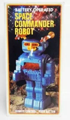 Robot - Remote Control Battery Operated Walking Robot - Space Commander ...