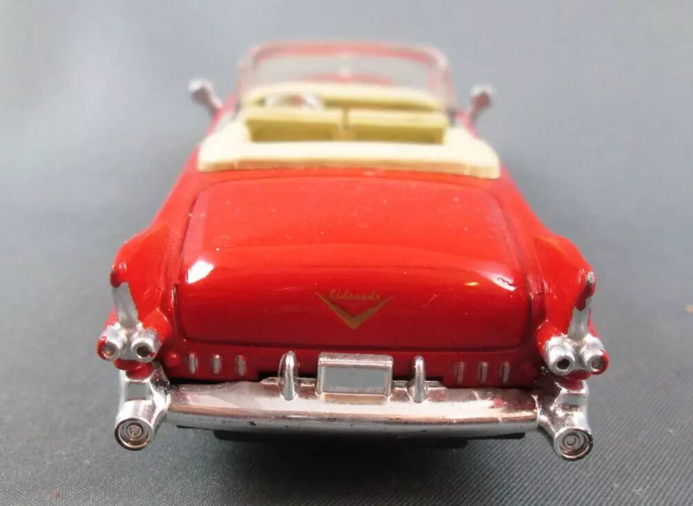 Solido Ref 4500 1955 Red Convertible Cadillac Eldorado without Box 1:43