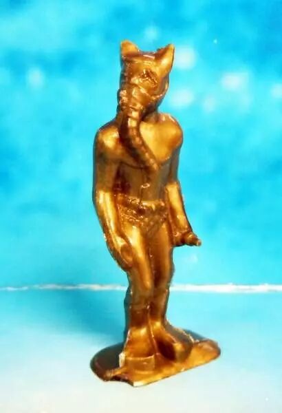 Space Toys - Plastic Figures - Captain Video's Alien (golden) Lido Toy