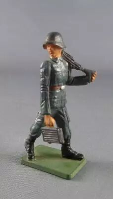 Starlux - Us Cavalry - Footed Rifle laid on ground (ref TB6)