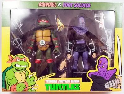 Teenage Mutant Ninja Turtles - NECA - Animated Series Raphael vs. Foot ...