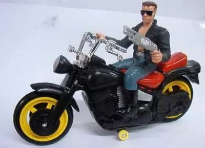 Terminator 2 - T-800 (Schwarzenegger) sur Moto