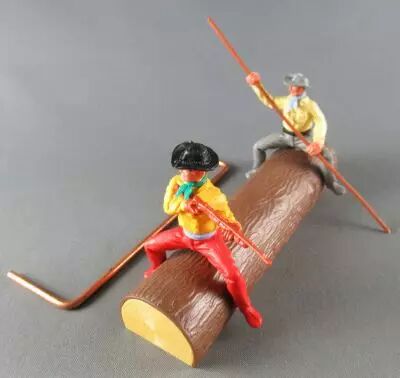 Timpo - Cow-Boys - Cowboy on a Log (Ref 1031) 2